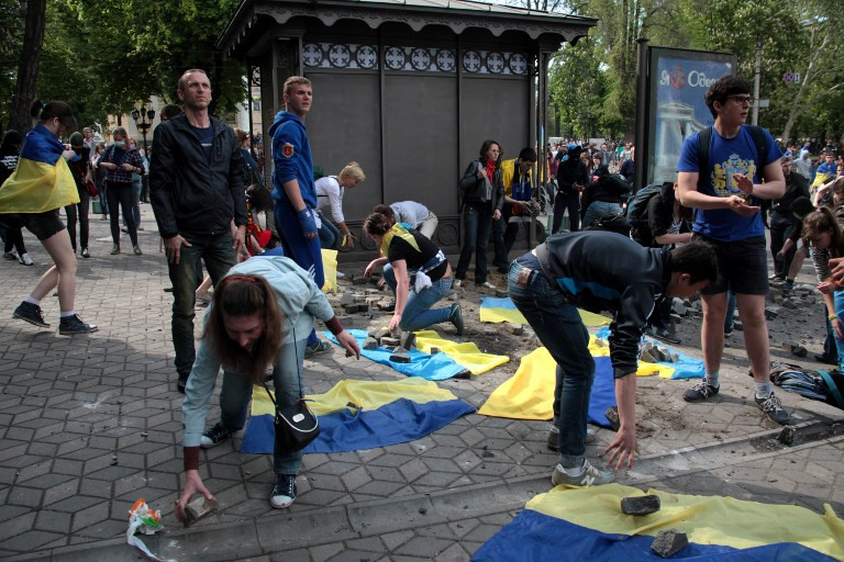 Dozens of people killed in Odessa as Trade Union goes up in flames ...