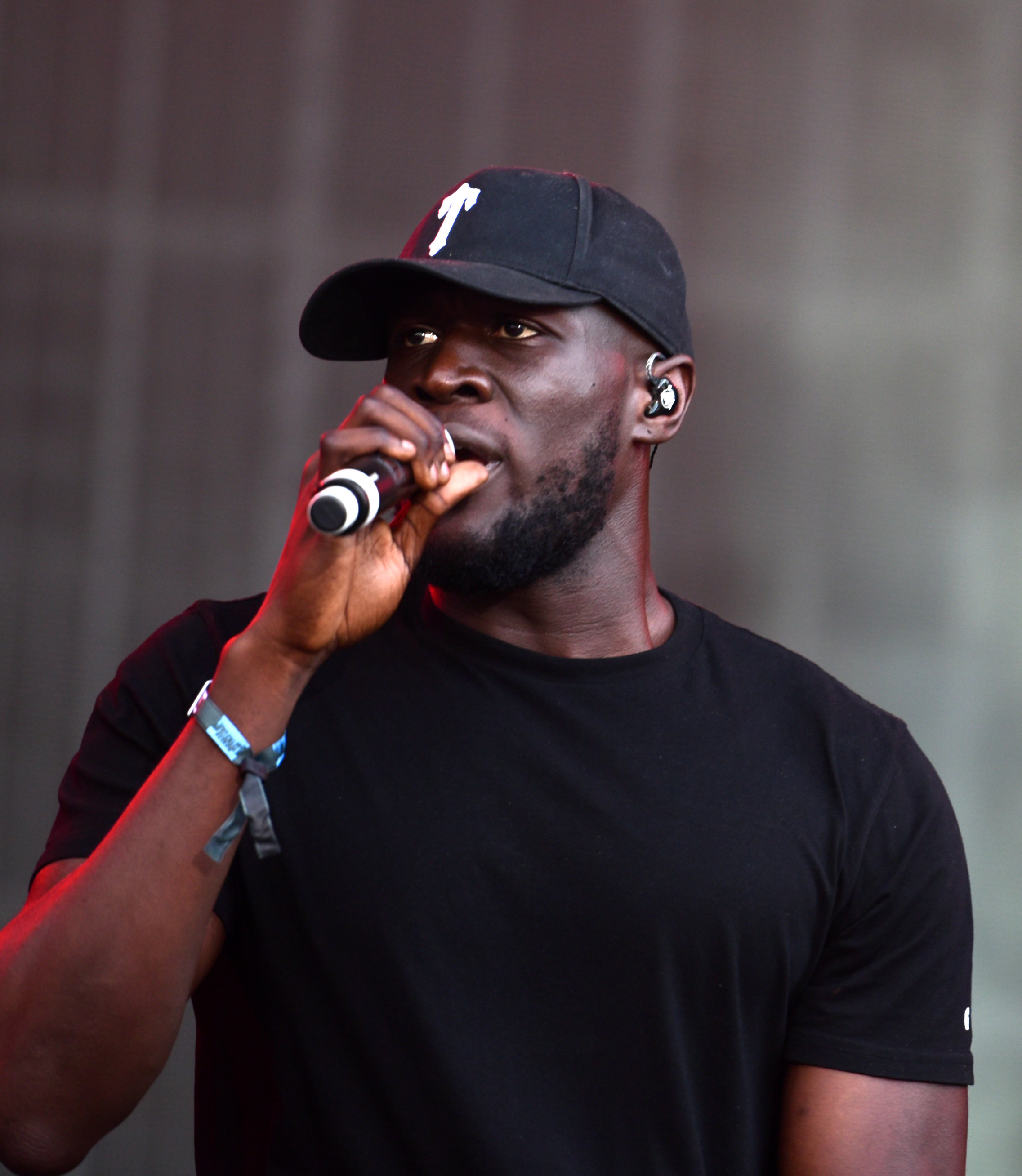 UK grime artist Stormzy releases hit new video filmed in Kyiv