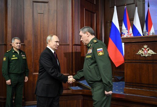 Ukraine Says Russia Army Top General Wounded in Command Post Strike ...