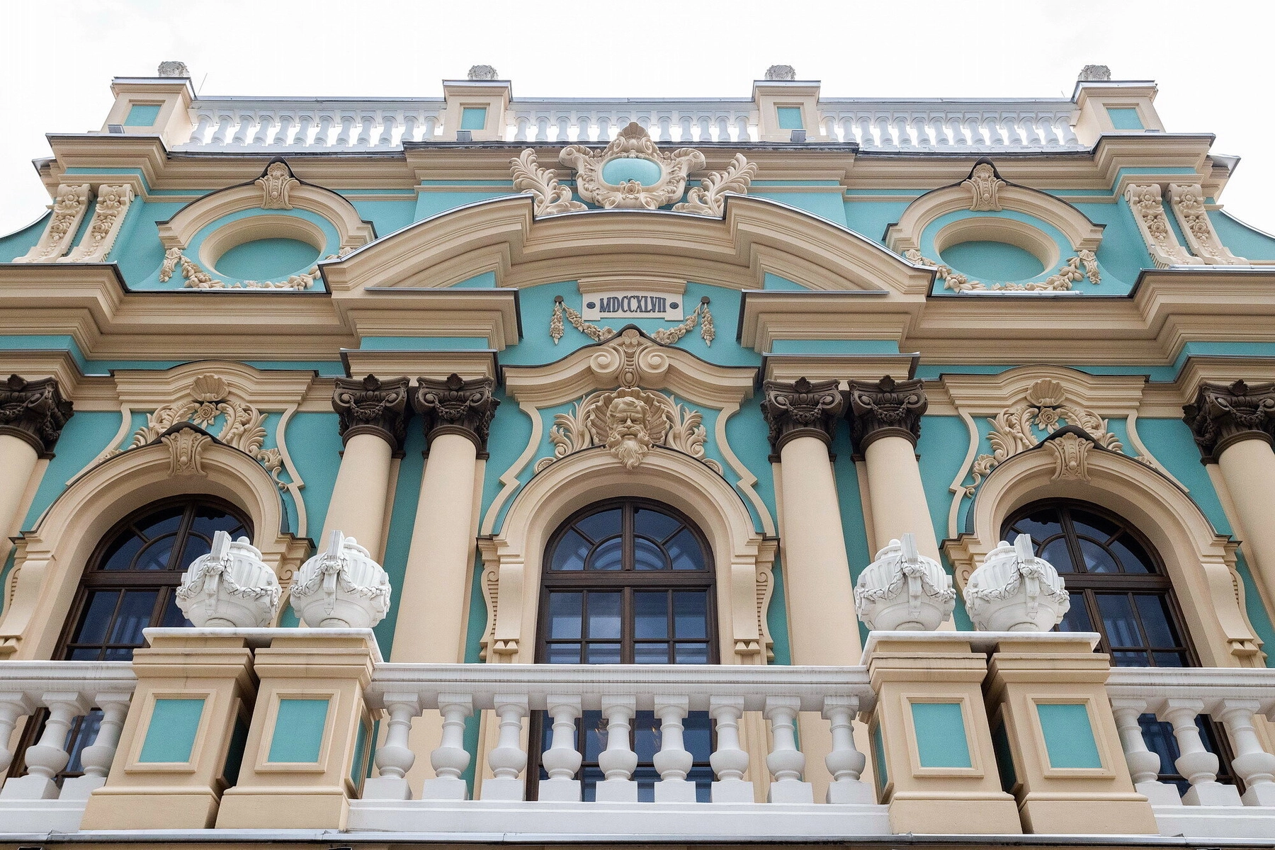 Refurbished Mariinsky Palace opens its doors to public again