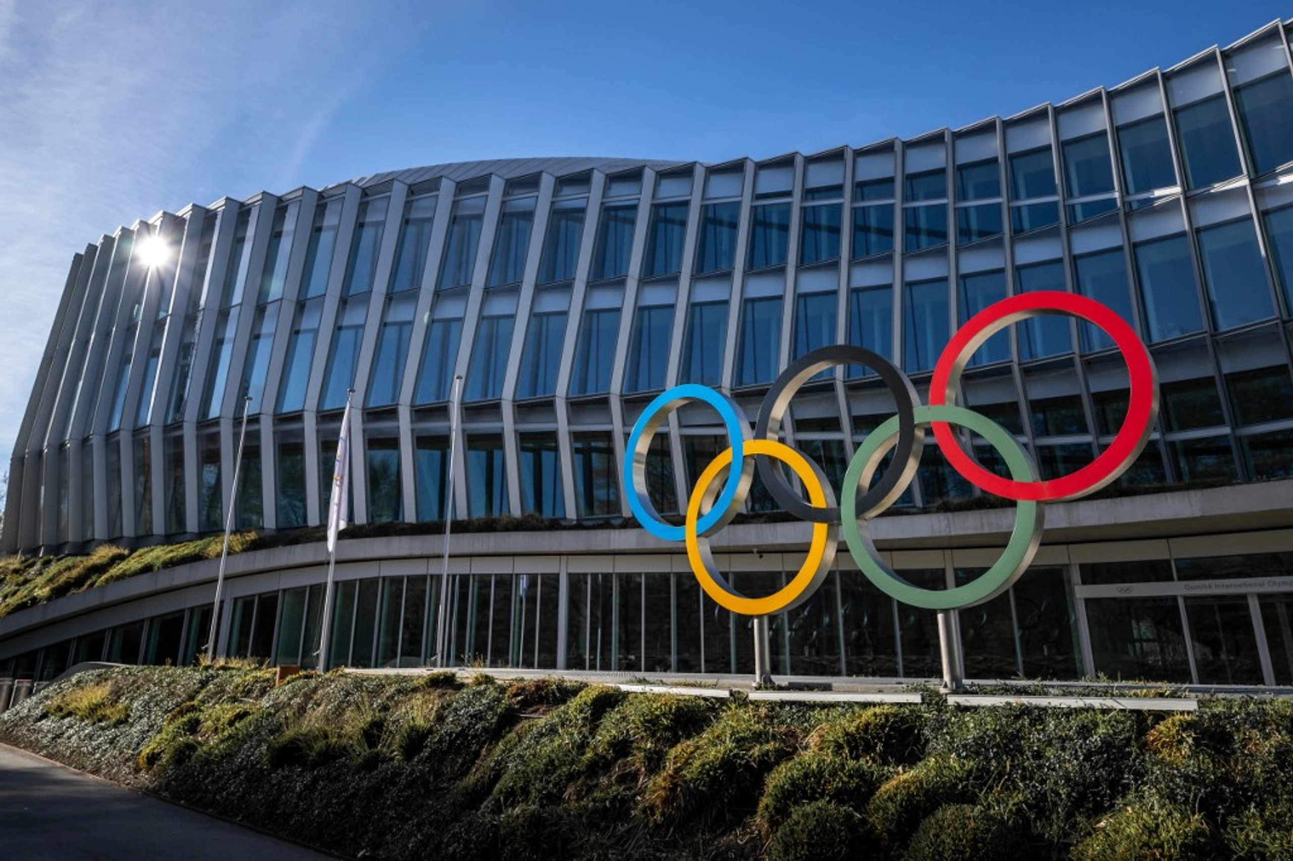 35 Countries Question IOC Decision on the Admission of Russia to Sports ...