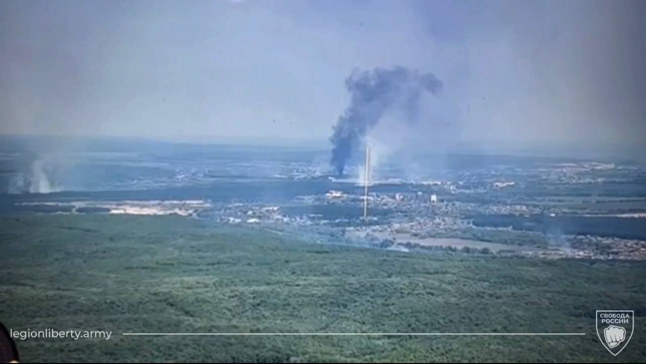 Yet Another Cross-Border Raid Into Russia as Anti-Putin ‘Partisans ...