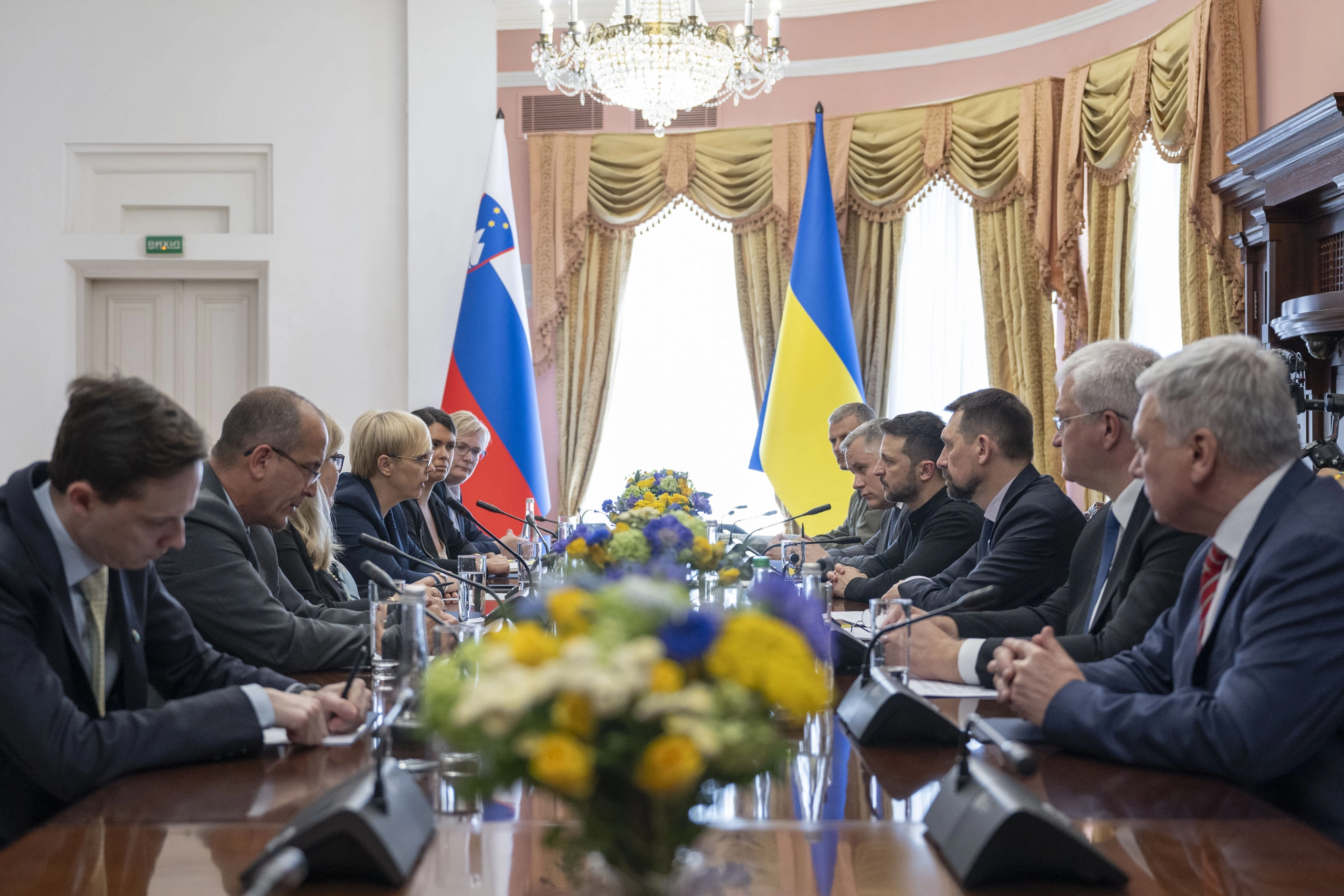 Словенія виділить ще 5 млн євро на гуманітарну допомогу Україні що відомо