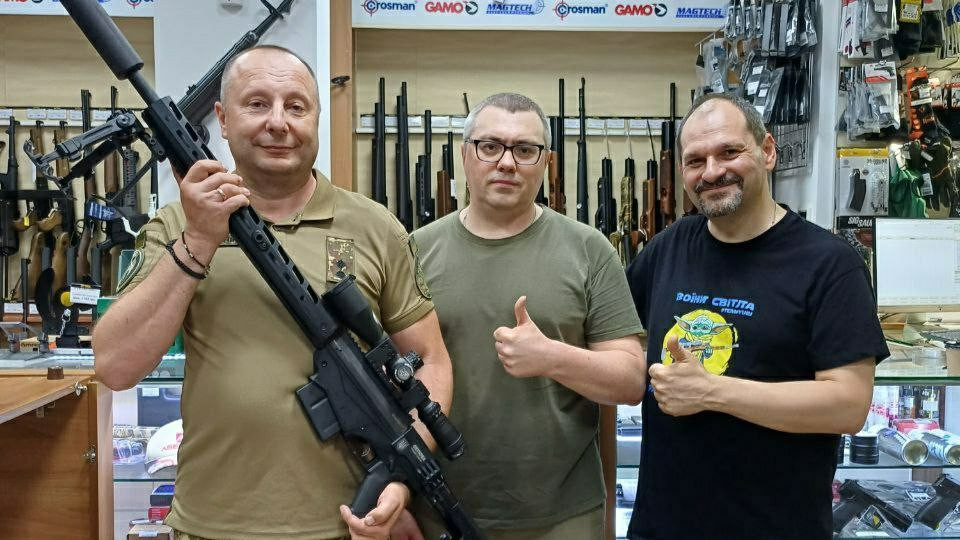 Volunteers Equip Snipers with Crowdfunded ‘Okhtyrka’ Long-Range Rifle ...