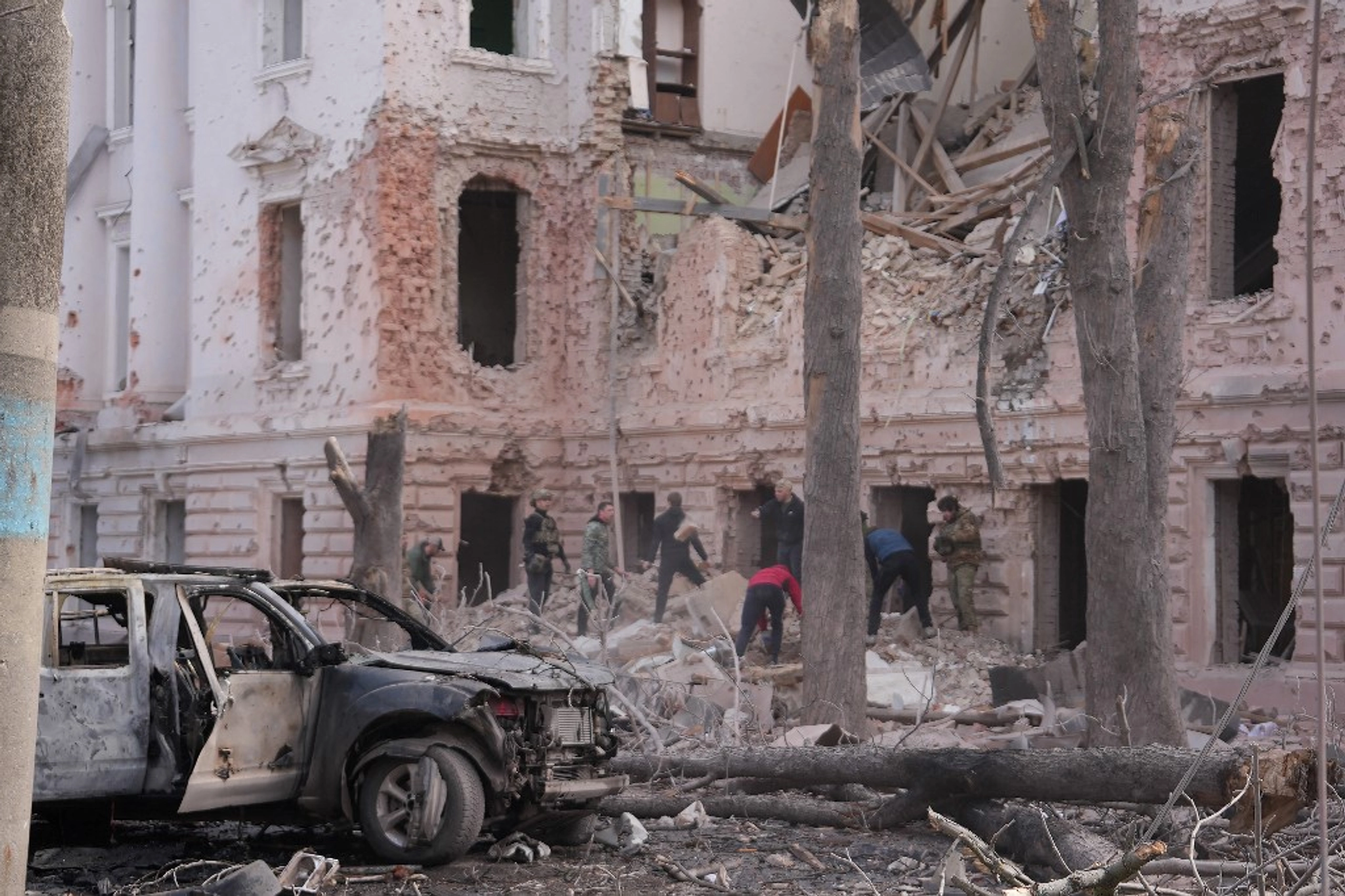 Eurotopics: Attack on Sumy - Is Ukraine Deal Still Realistic?