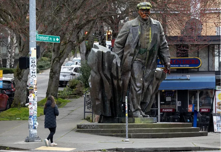 Seattle’s Lenin Statue and the Fight for Historical Memory