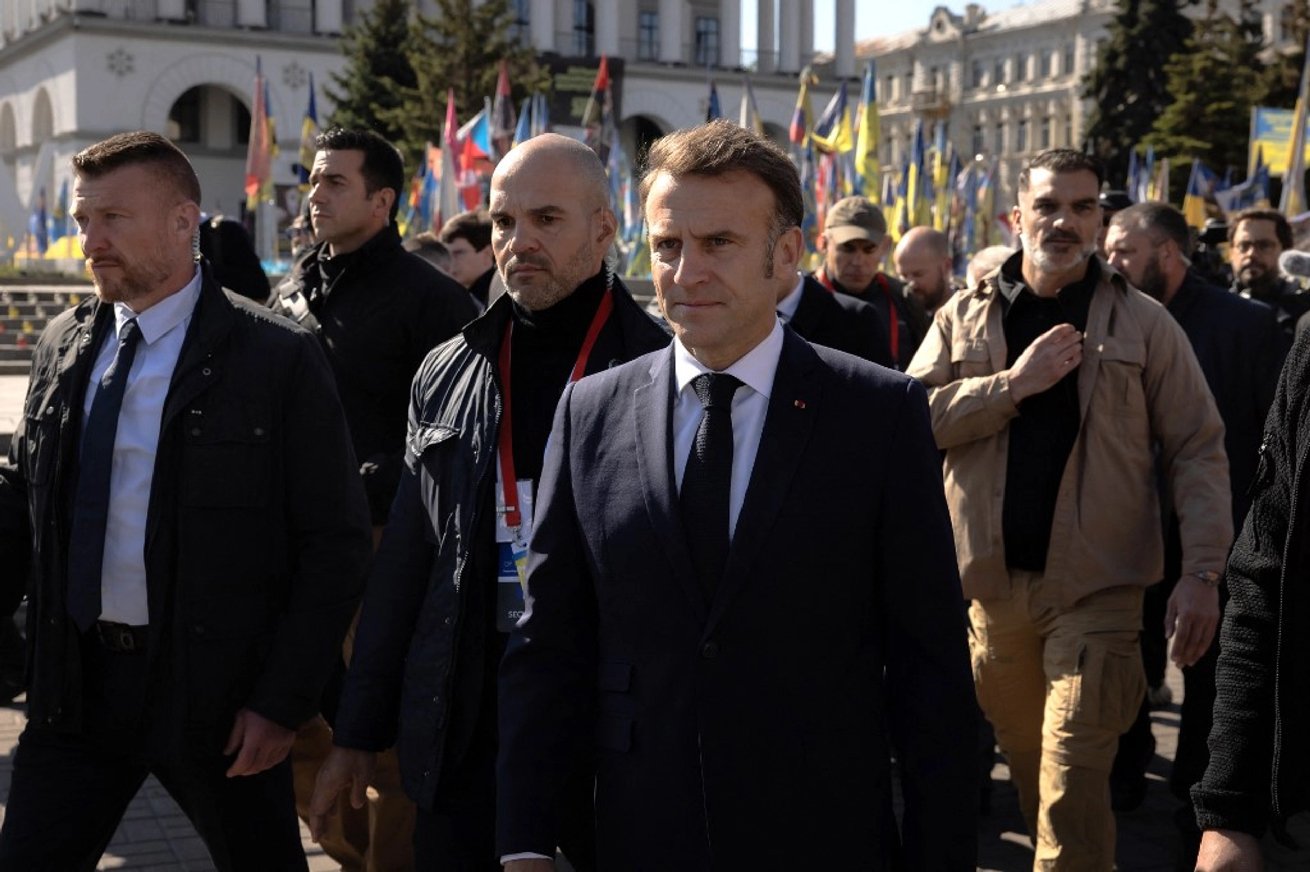 Ukraine’s Allies Set Ultimatum for Ceasefire, Macron Says US Commits to ...