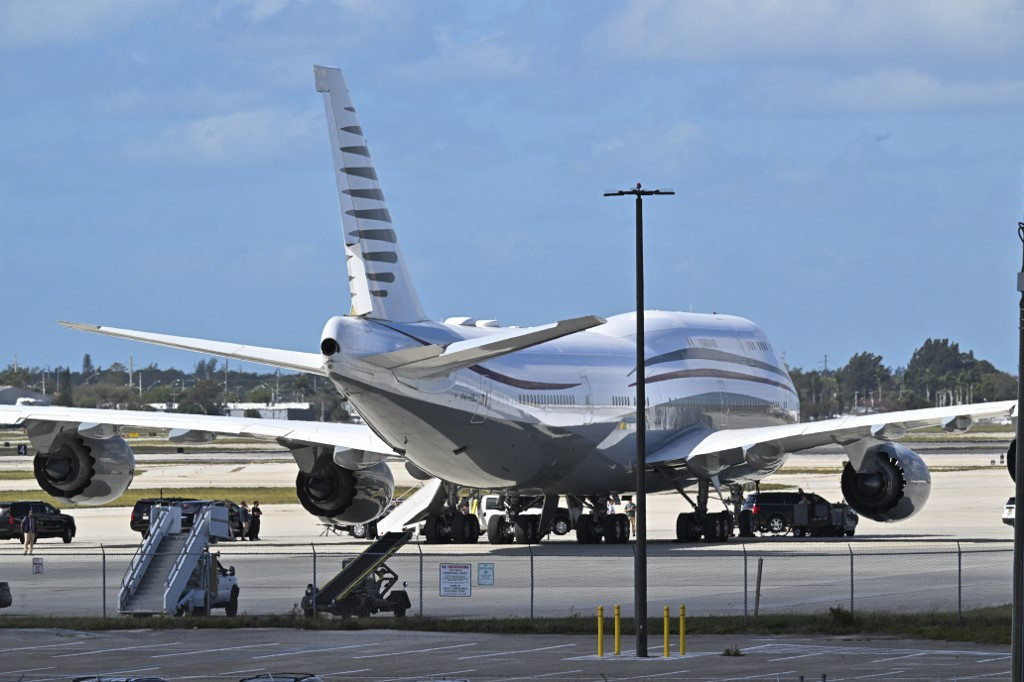 ‘A Gift From Jihadists in Suits’ – US Scrutinizes Qatari Gift of ...