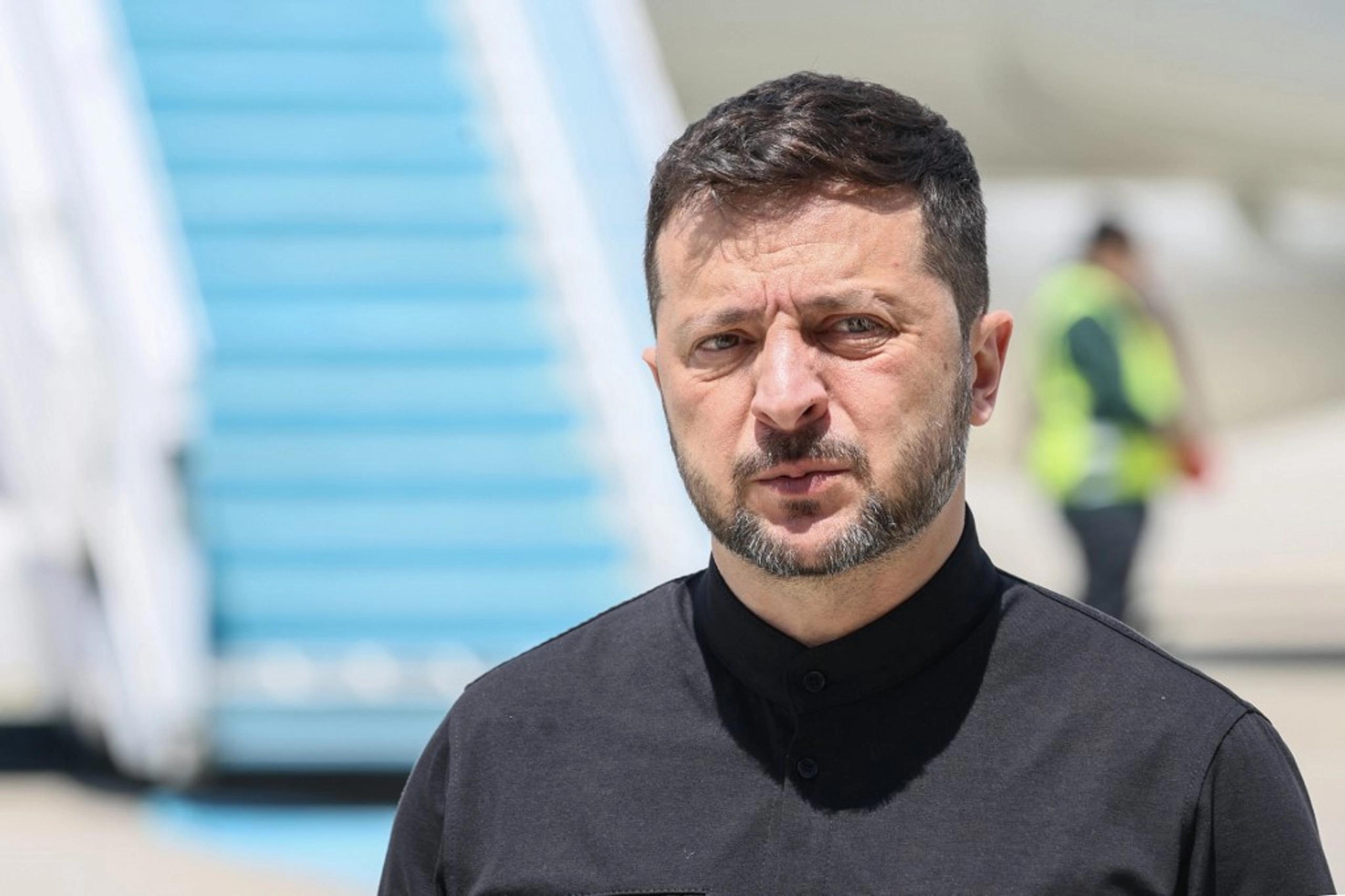 ‘Russia Is Giving the Finger to the Entire World’ – Zelensky Responds ...