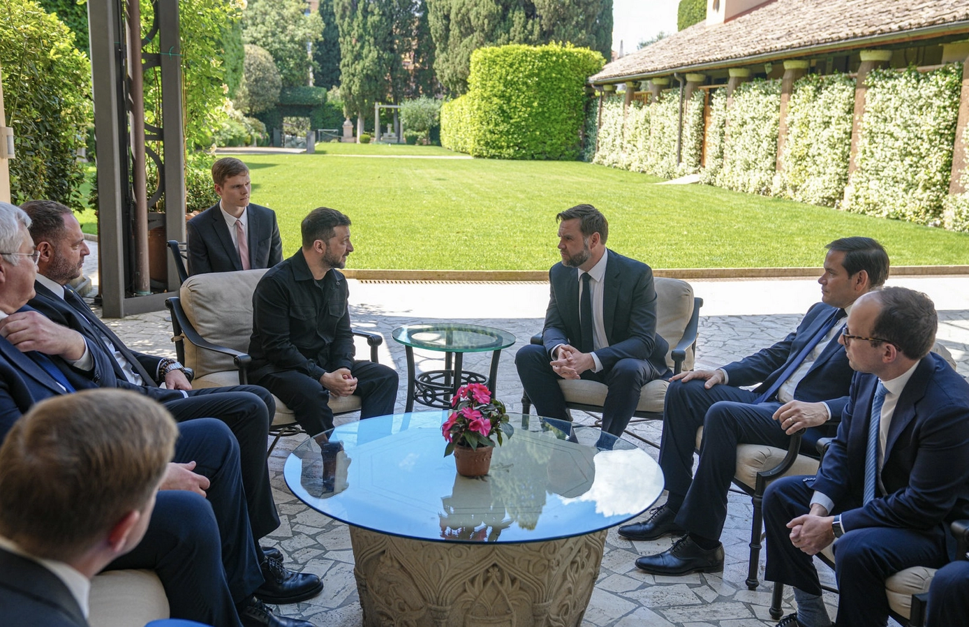Vance, Rubio Met Zelensky in Rome Hours Before Critical Trump Call