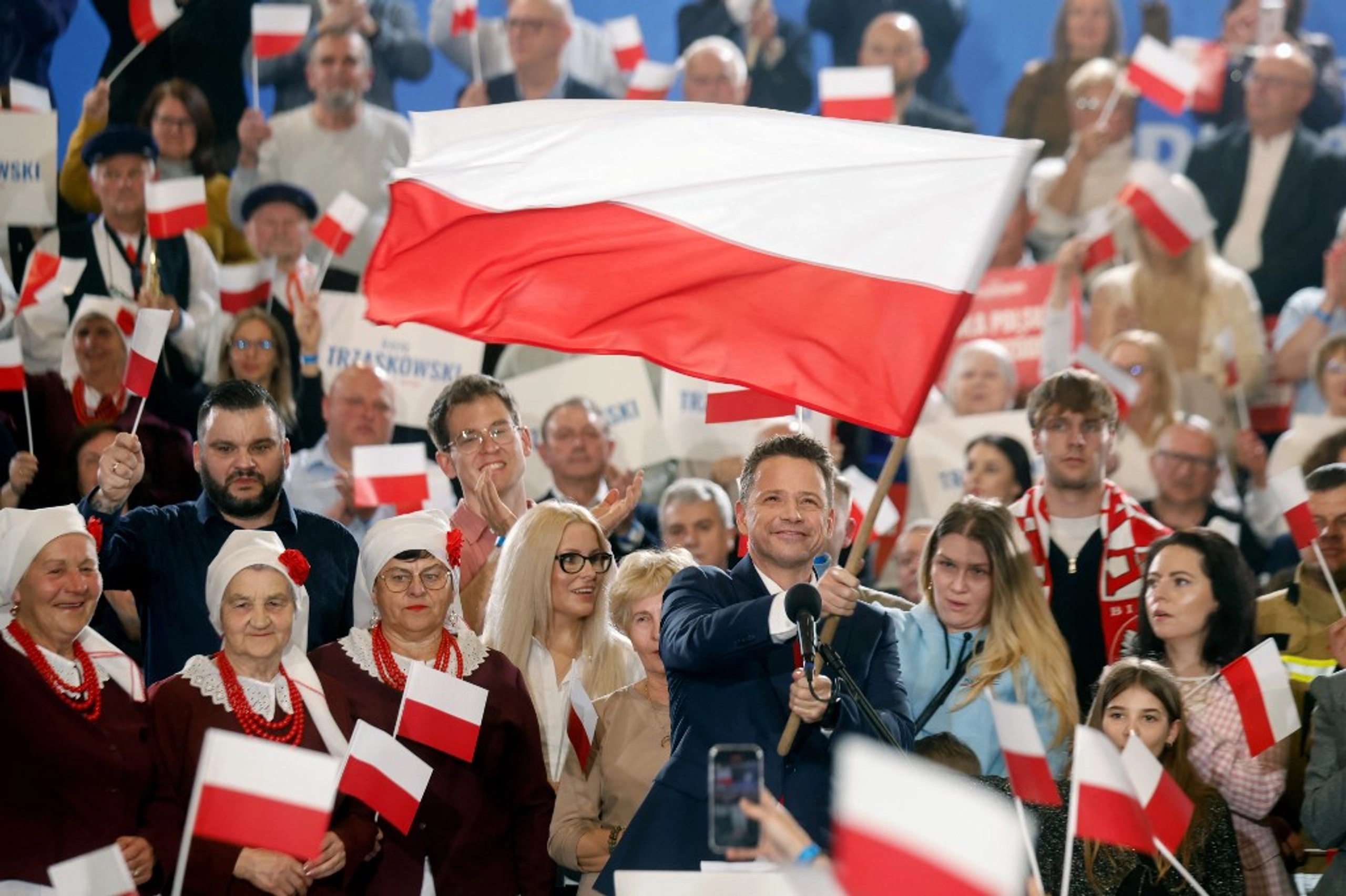 Poland’s 2025 Presidential Race: Trzaskowski Nets Razor-Thin Victory Over Nawrocki