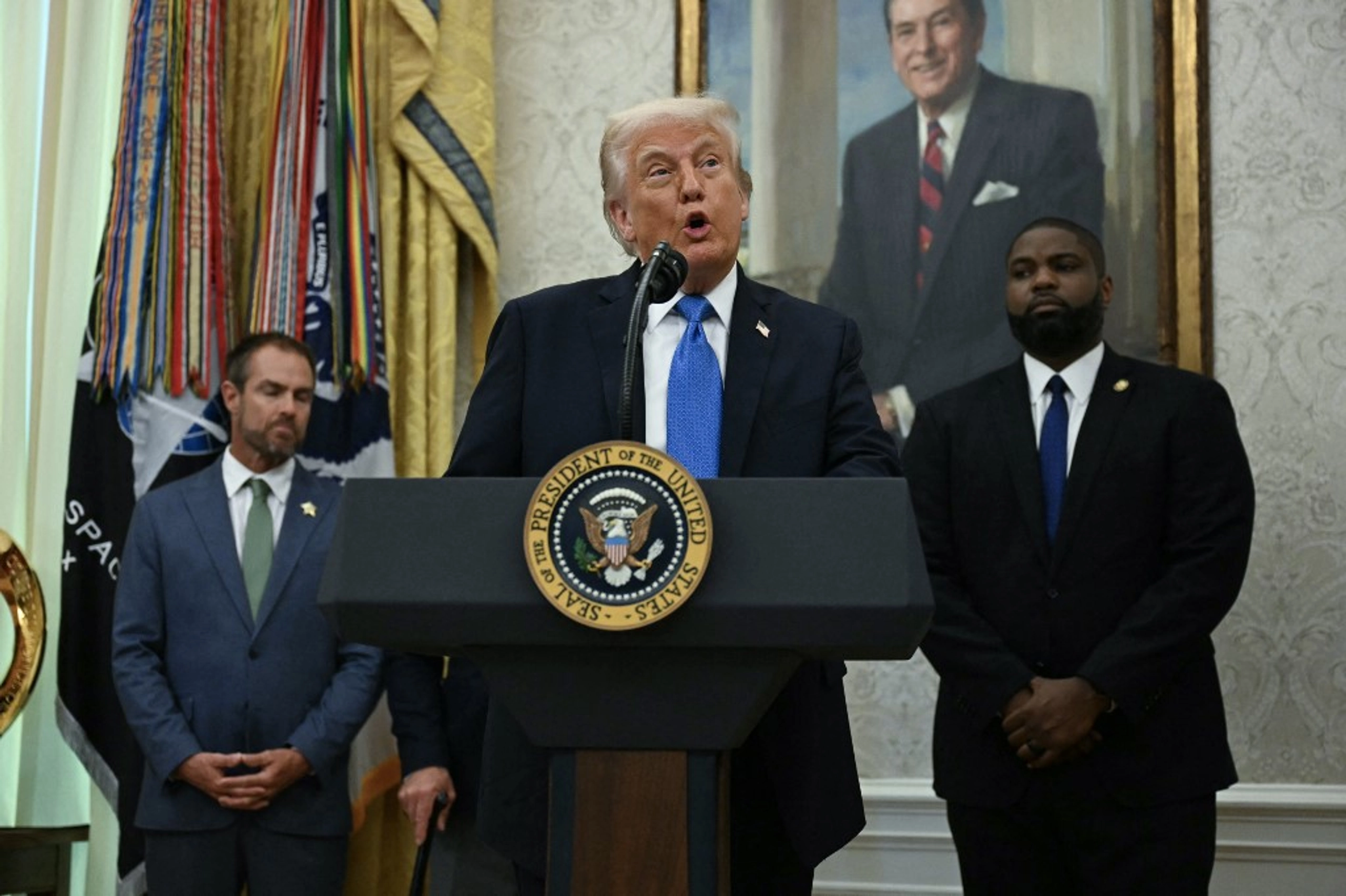 ‘Big Egos Involved’: Trump May Pull Out of Russia-Ukraine Talks If ‘Red Line’ Crossed