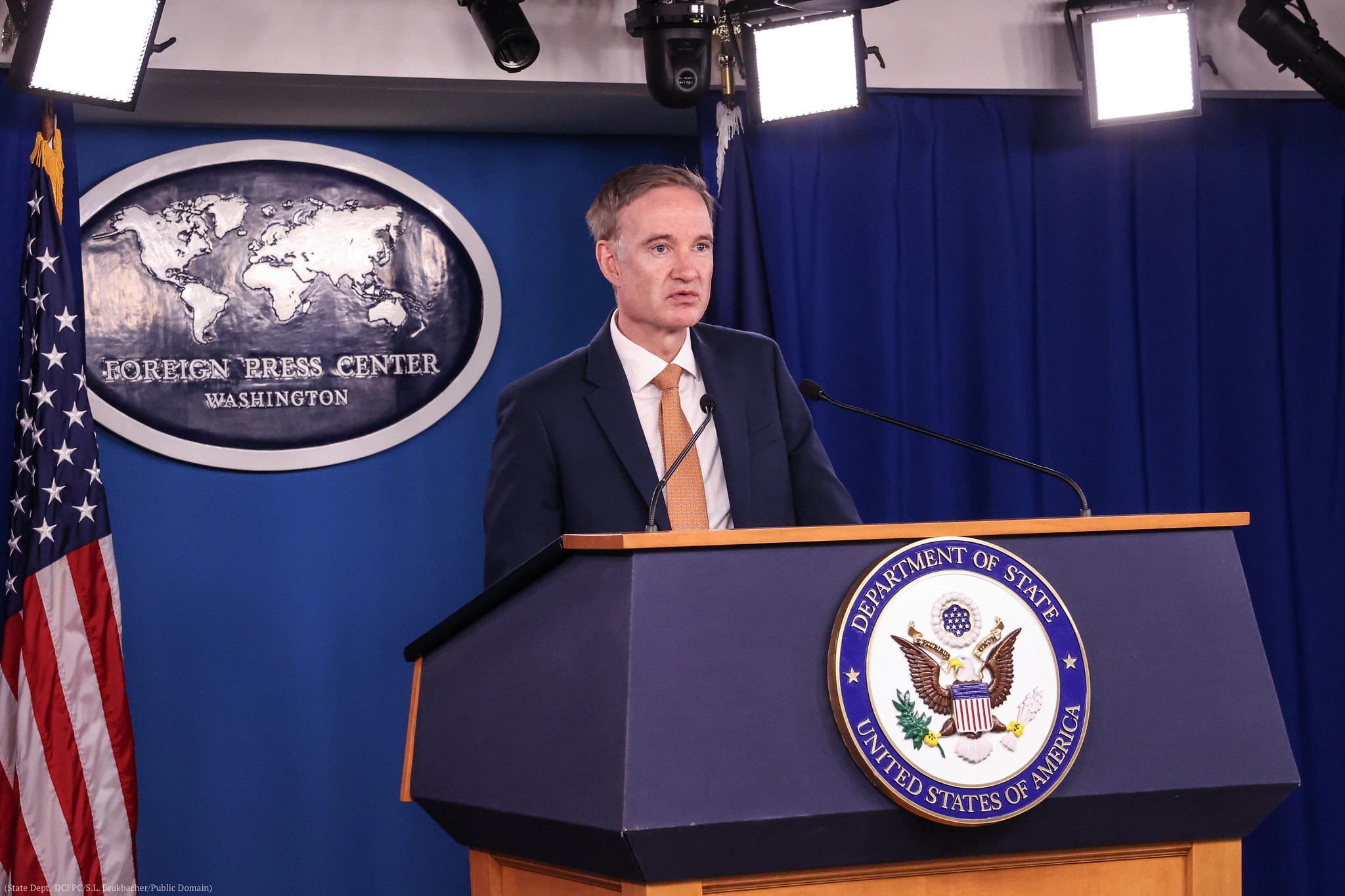 Putin Will ‘Keep Attacking Until Stopped,’ Former Top Biden Aide Says