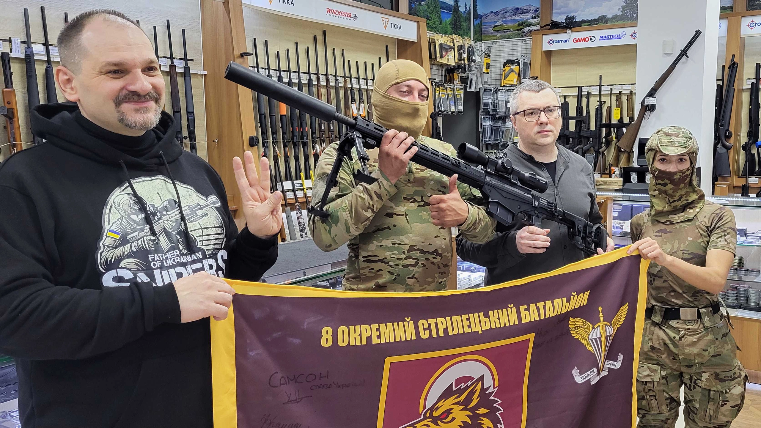 Donated Long-Range Rifle Enhances Ukraine’s Airborne Snipers Ability to ...