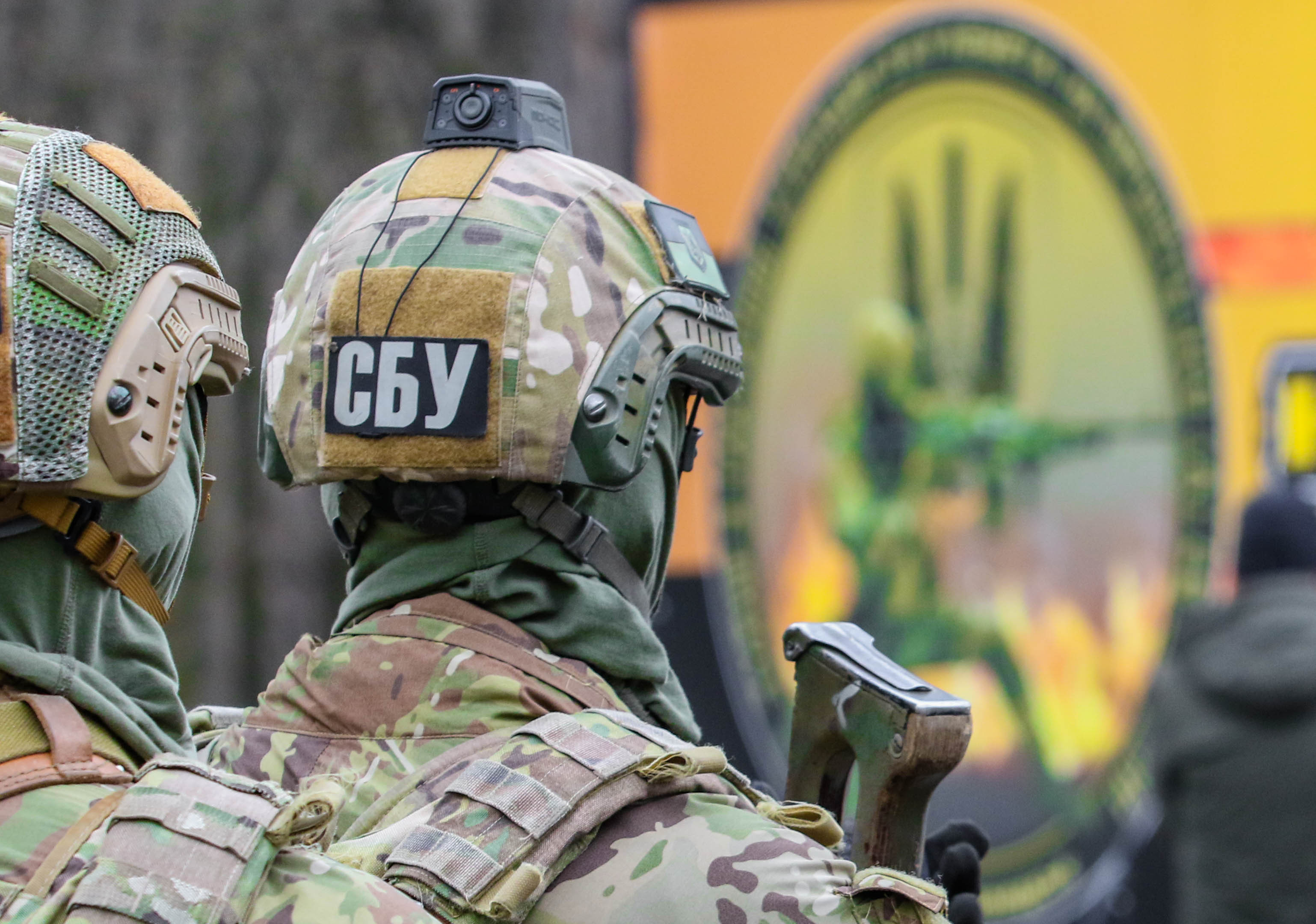 Zelensky Boosts Elite SBU Unit Behind Attacks on Russian Airfields
