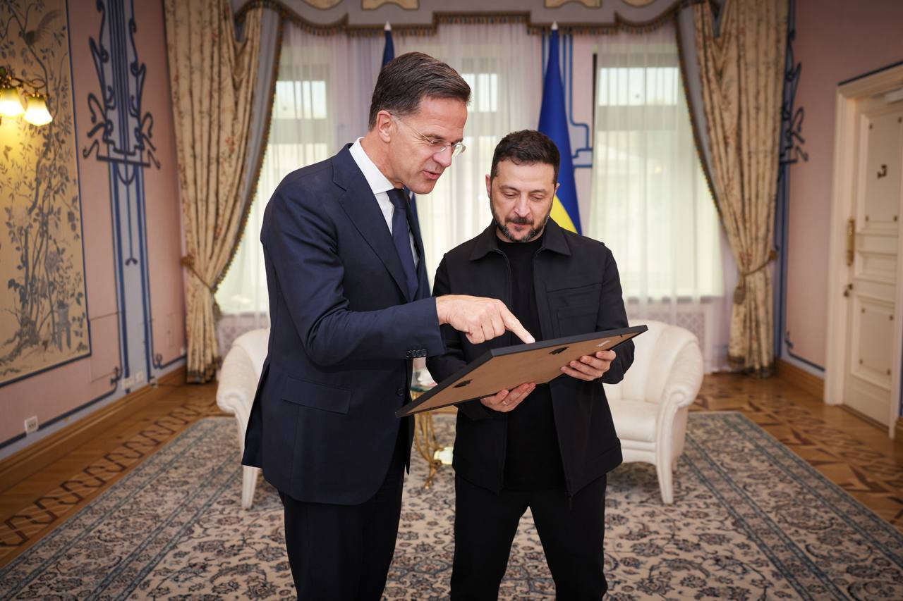 ‘Strong Guarantees So Putin Won’t Dare Attack’ – Rutte Meets Zelensky ...