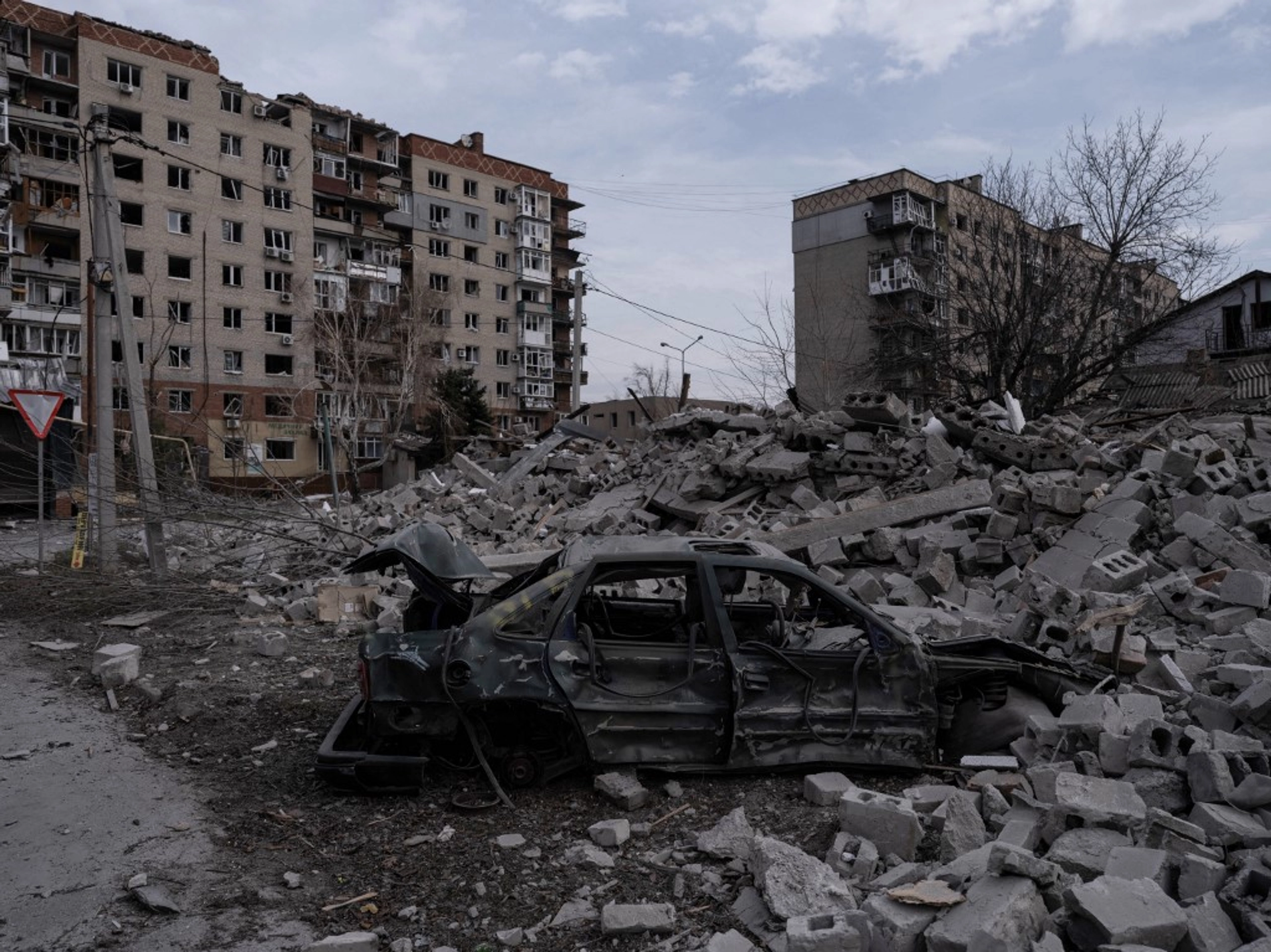 Putin Signs Law Confiscating ‘Ownerless’ Homes in Occupied Ukraine