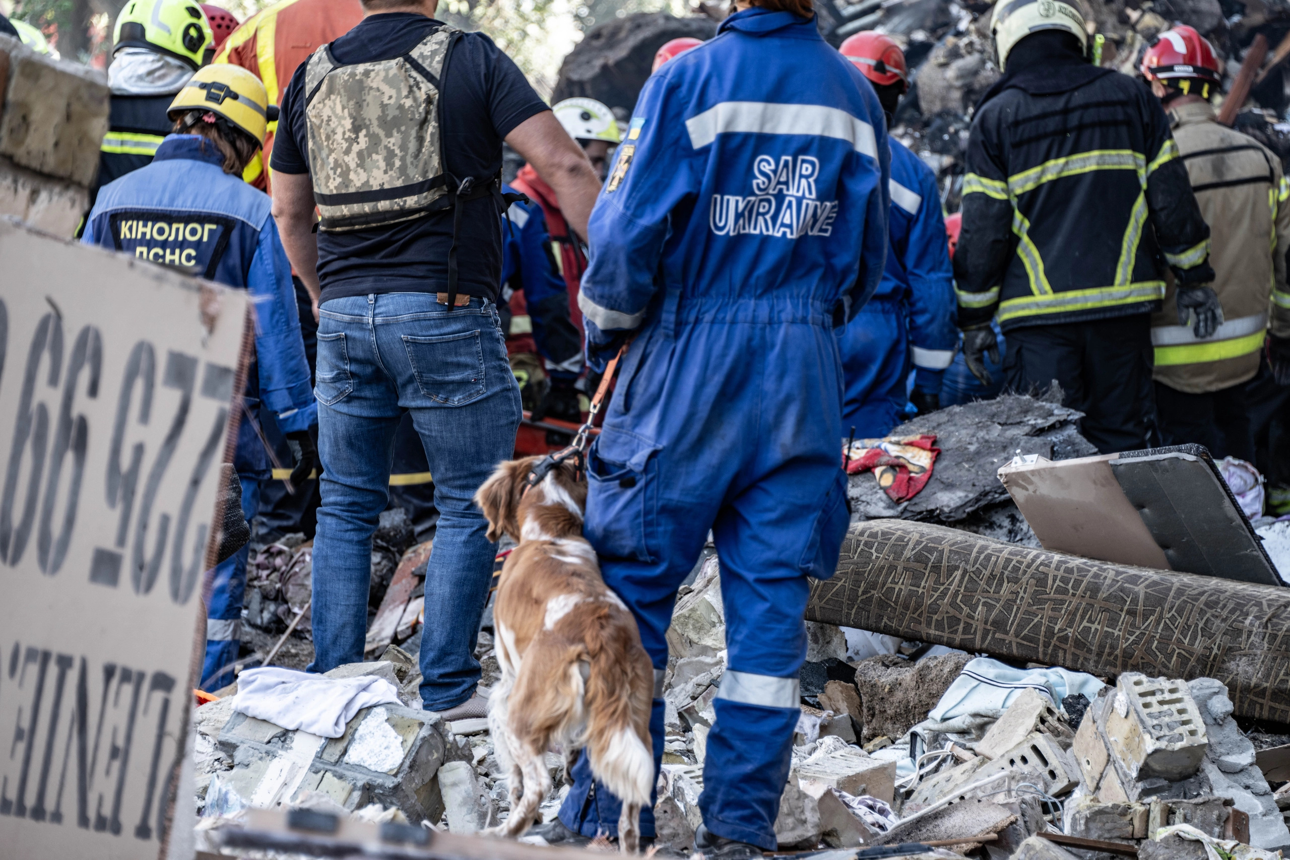 Kyiv Endures Deadly Night of Ballistic and Drone Strikes