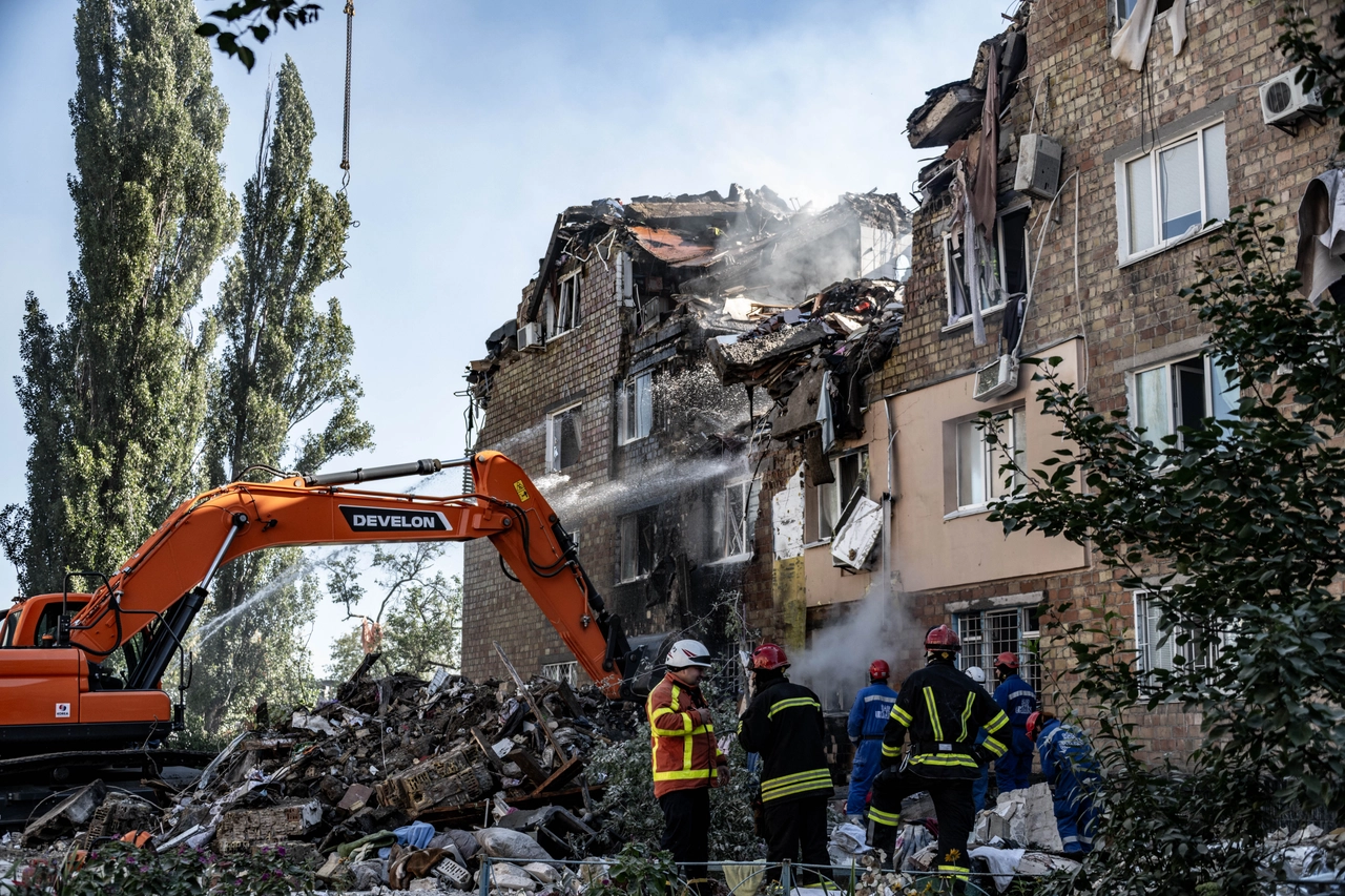 Kyiv Endures Deadly Night of Ballistic and Drone Strikes