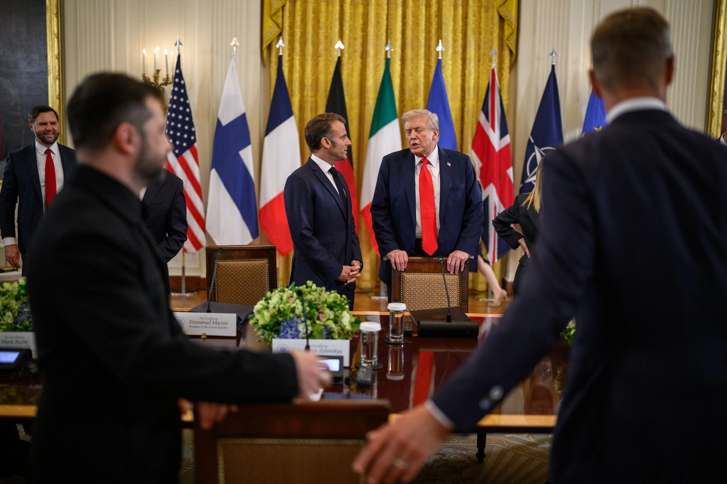 Trump’s Ukraine Strategy Falters: White House Readies for High-Stakes Call