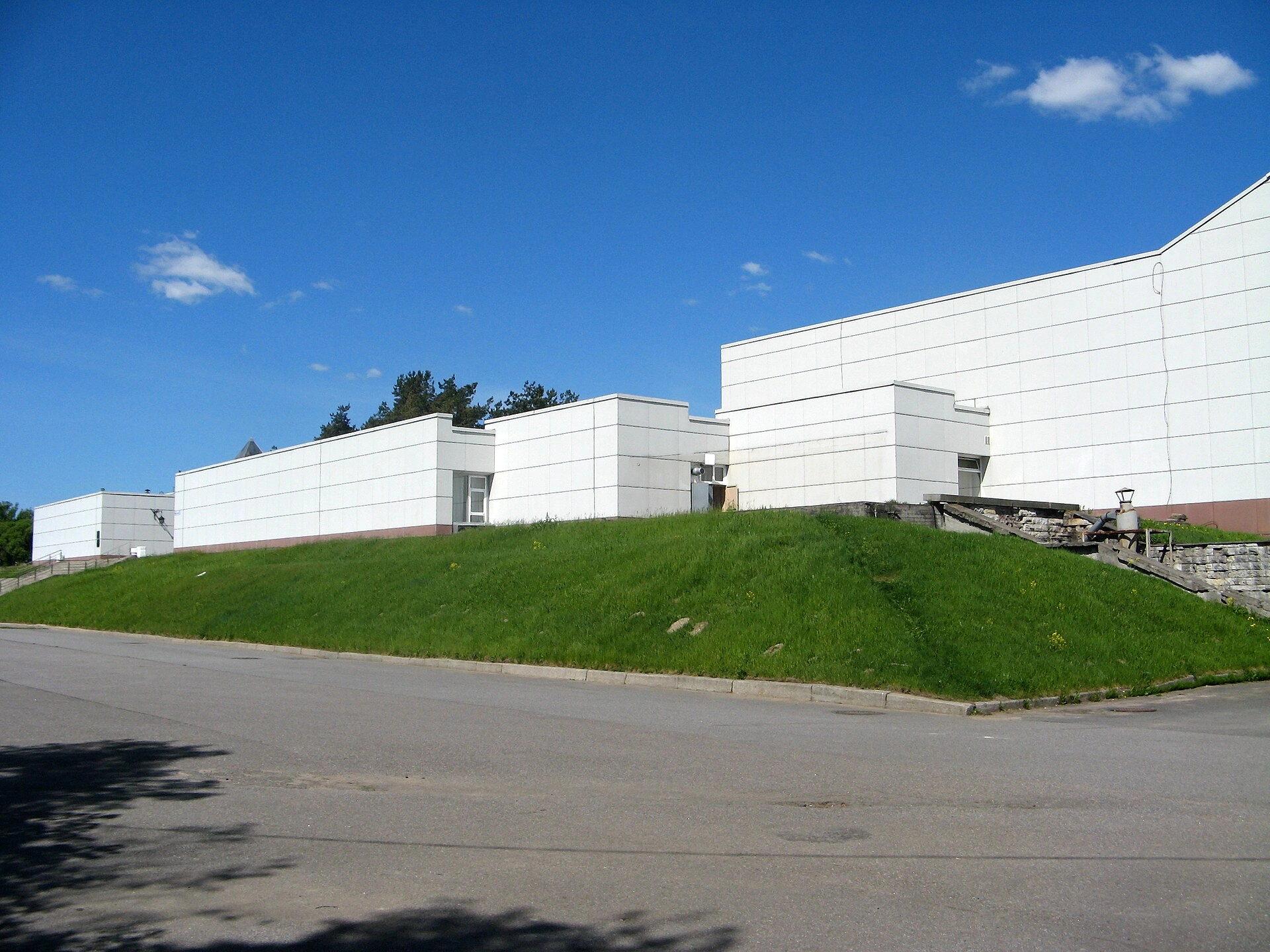 Russia Builds Mega-Crematorium Amid Deadliest Battlefield Losses Since WWII