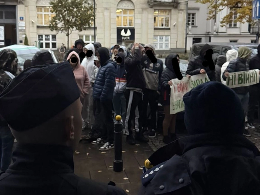 Opinion: Paid Protest at Ukrainian Embassy in Warsaw – Russian ...