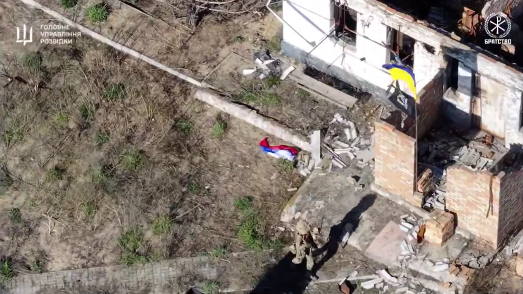 HUR Special Forces Raise Ukrainian Flag After Seizing Islands in Former ...
