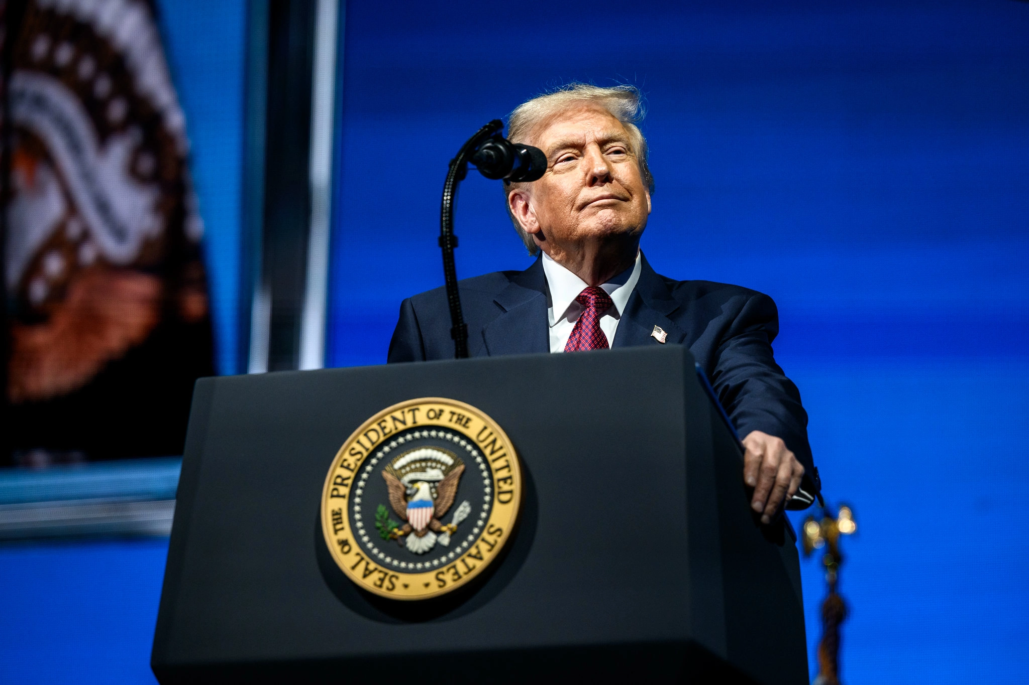 ‘Way Down’ – Trump Hails Drop in Russian Oil Exports Ahead of Orbán Visit