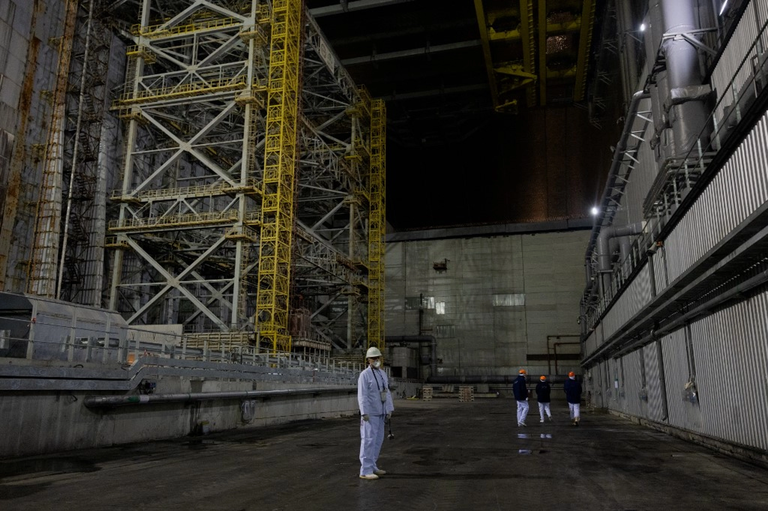 Russian Strike Could Collapse Chernobyl Shelter: Plant Director