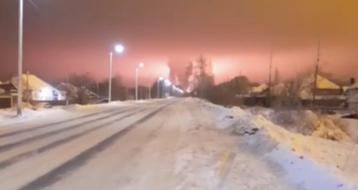 Explosions Hit Penza, Lipetsk After SBU Drones Strike Russian Oil Depot ...