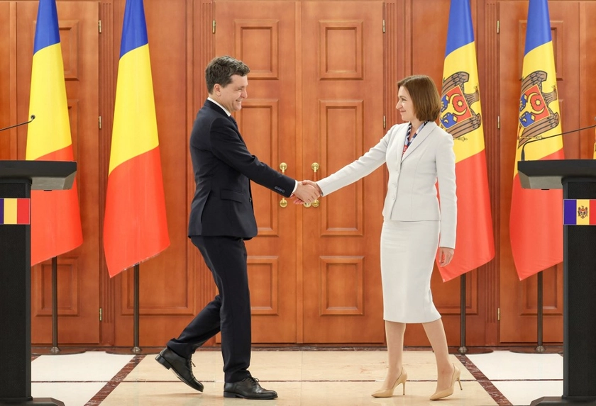 Ukraine, Romania Sign Agreements, Drone Production Deal