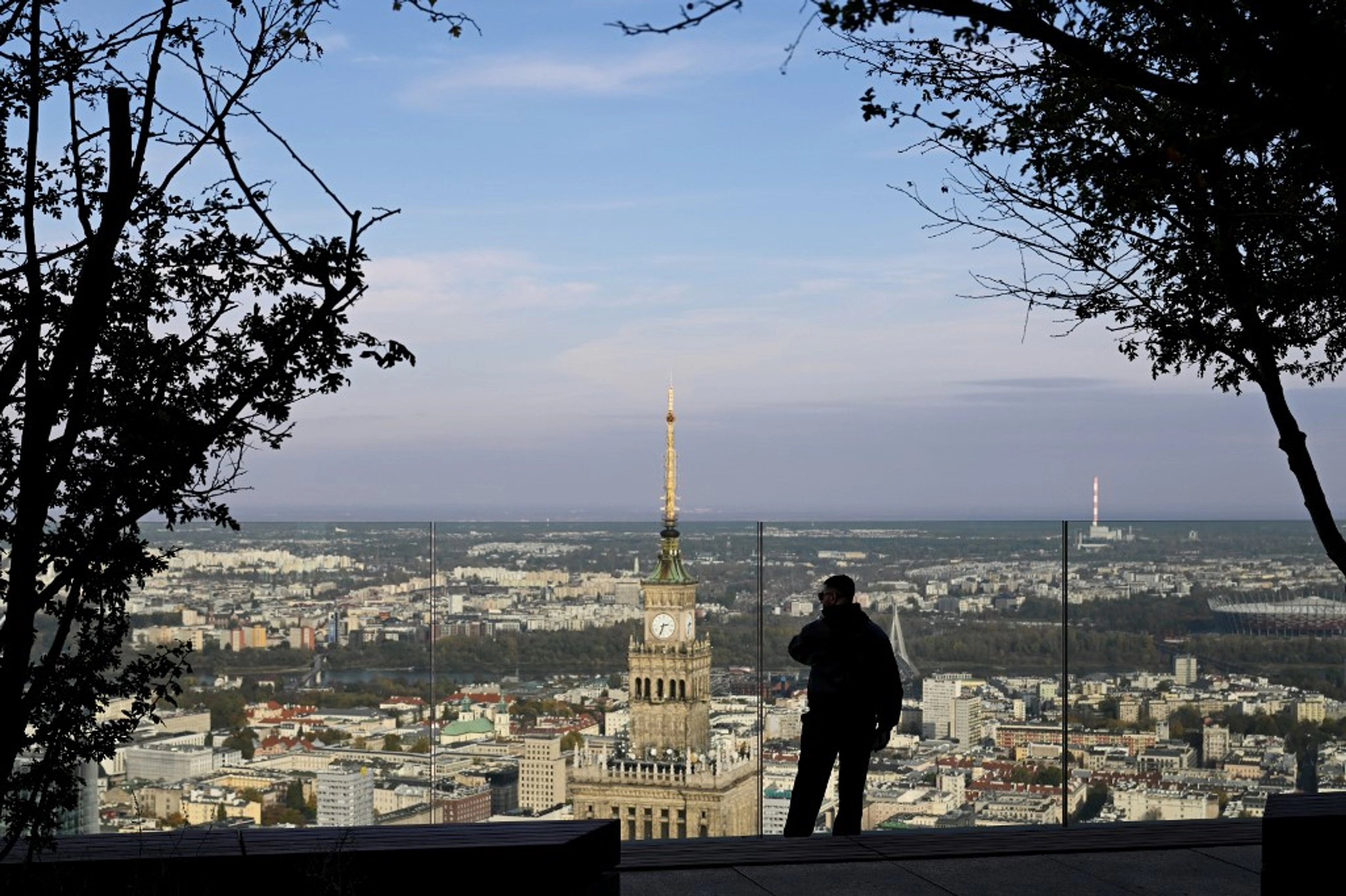Warsaw Wants Military-Age Ukrainian Men Excluded From Parts of EU ...