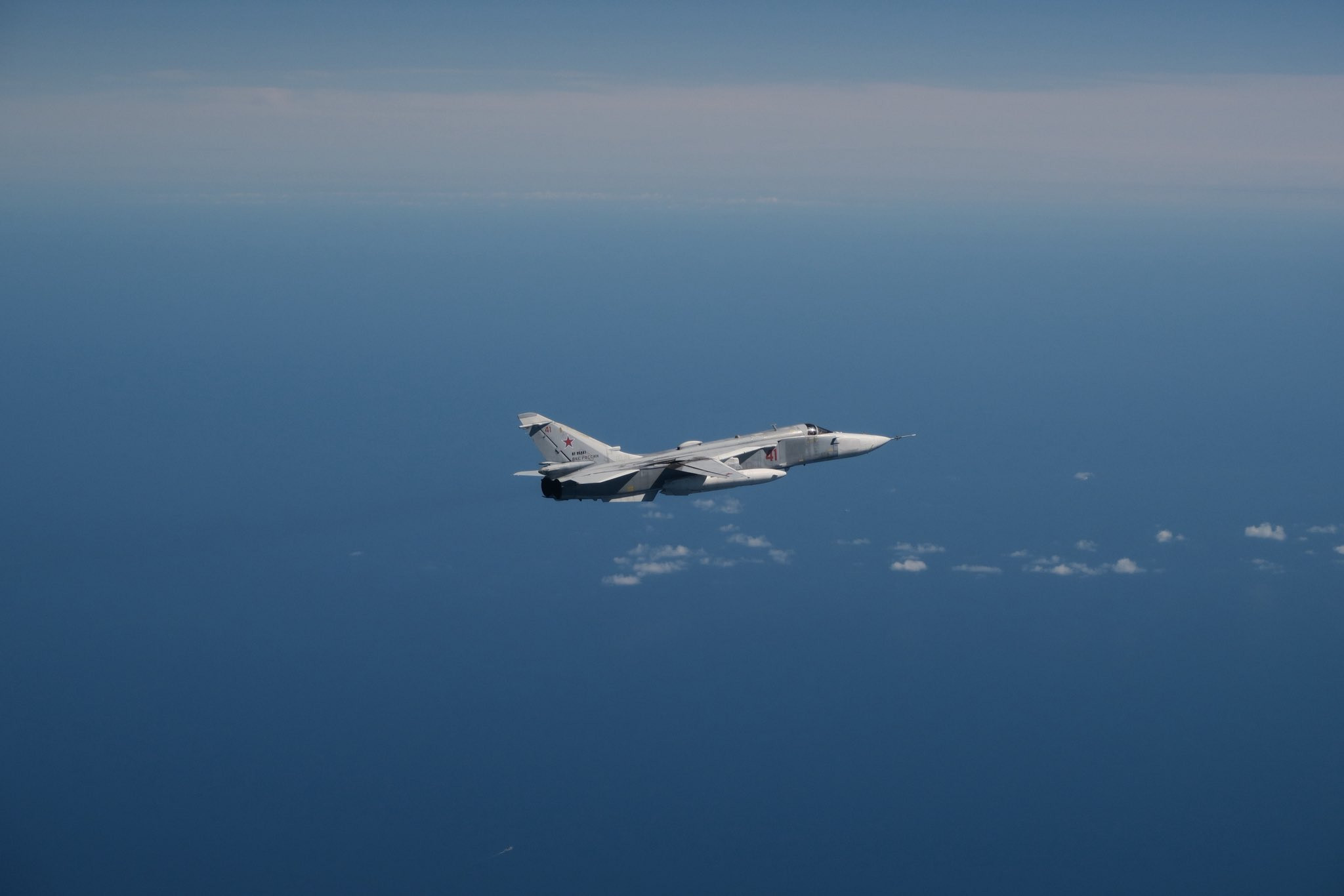 Шведські винищувачі Gripen двічі перехопили російські літаки над Балтикою
